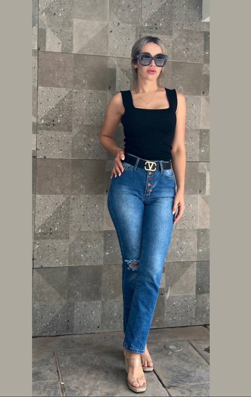 Tops – Frida Sofia Boutique